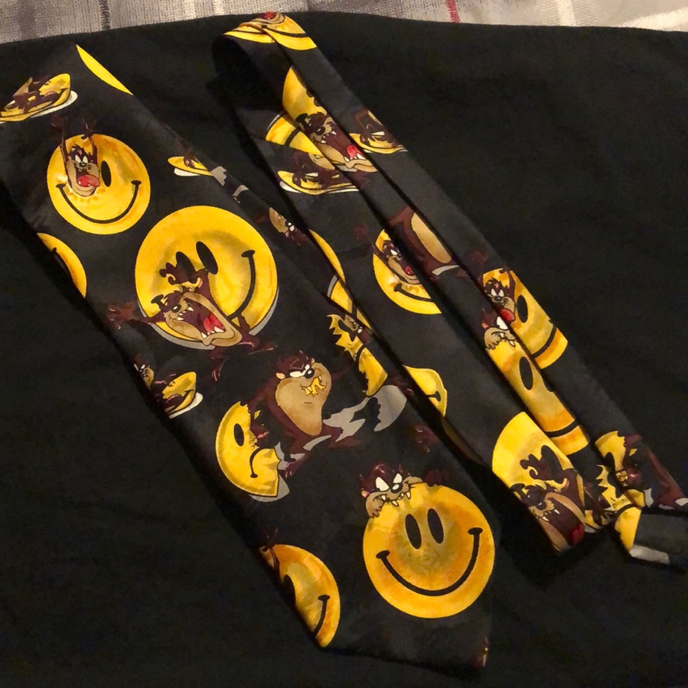 Vintage Taz Devil Smiley Face Looney Tunes Tie. - Gem